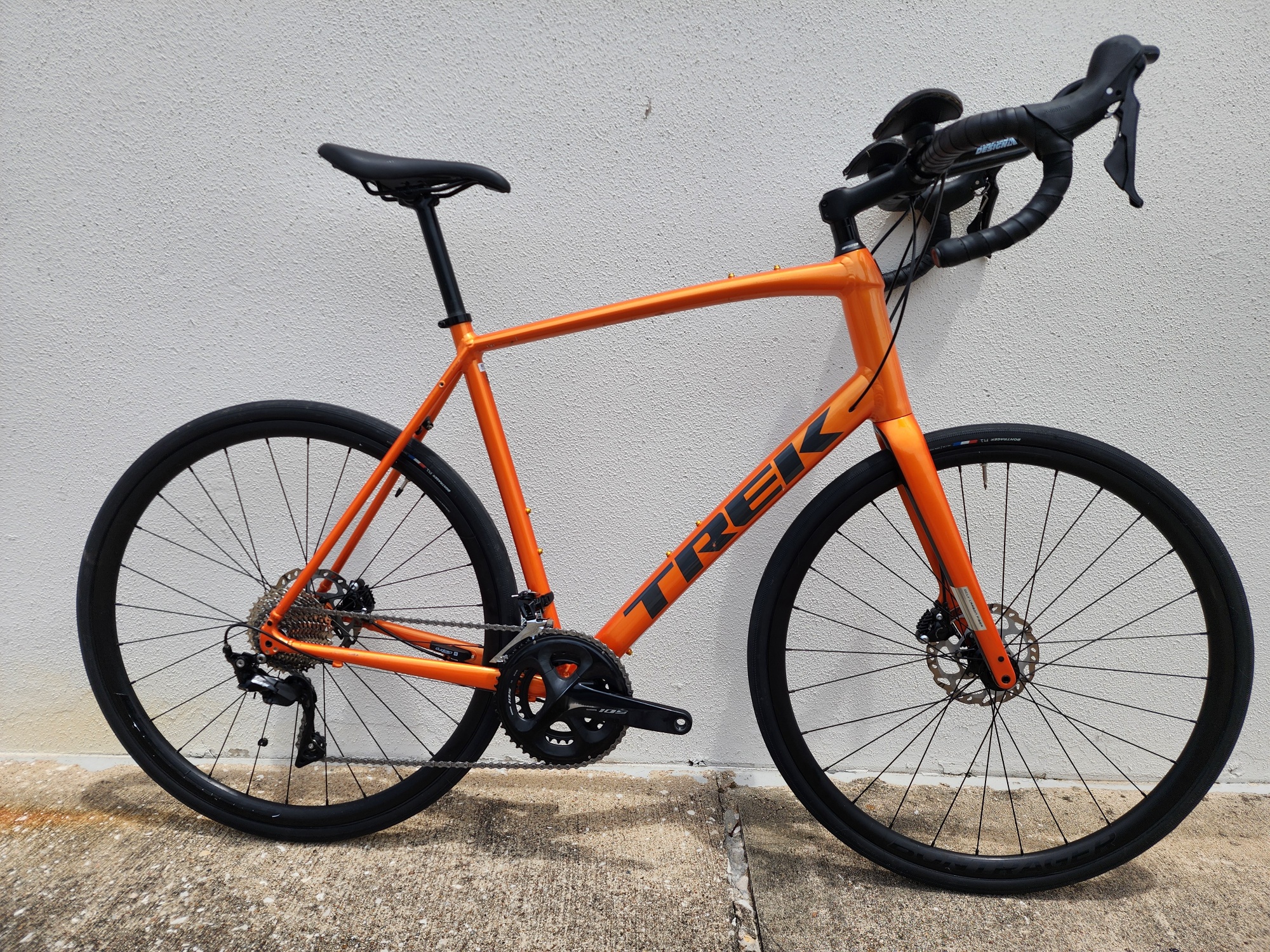 2021 Trek Domane AL 5 Disc - BicycleBlueBook.com